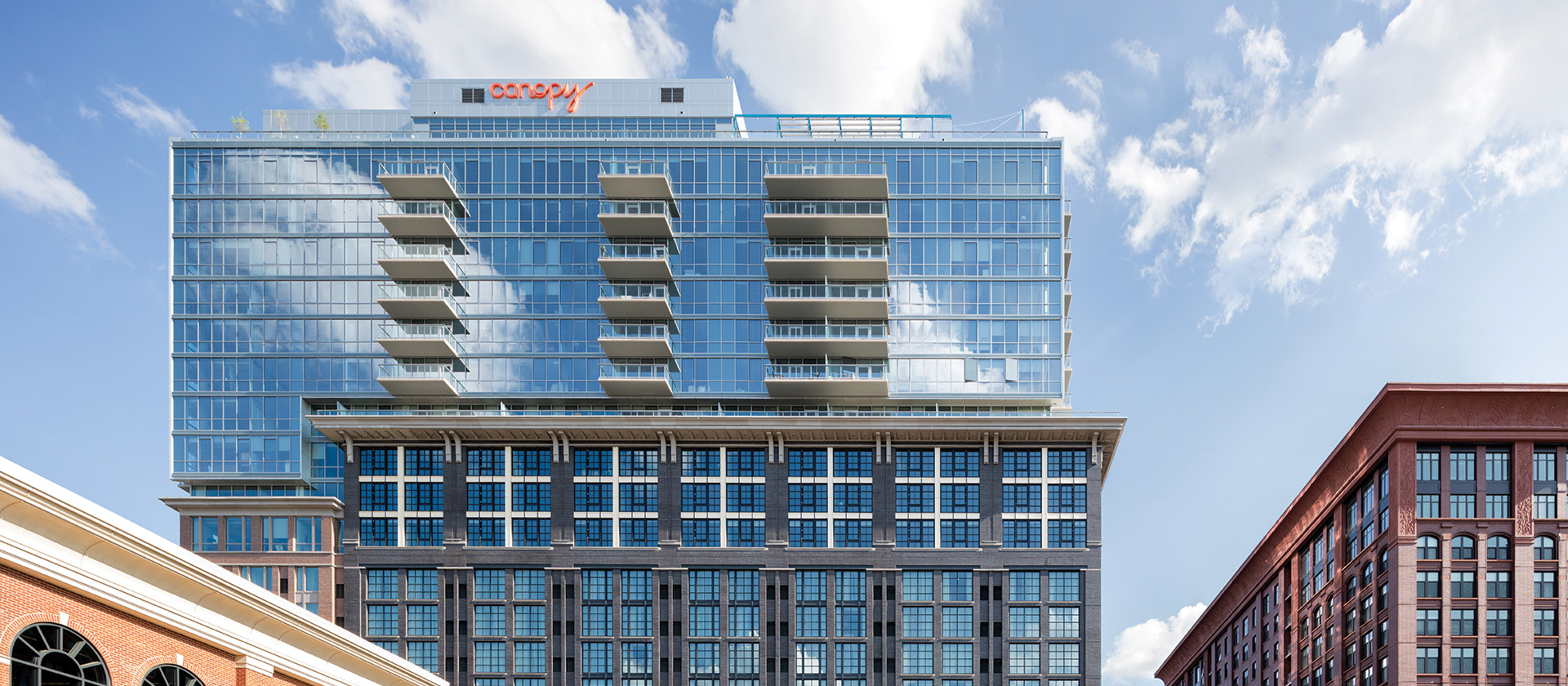 Hilton Canopy - SK&A